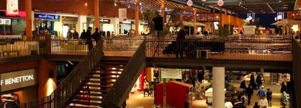 Comerciales, artesanías, productos locales, señales internationales ...